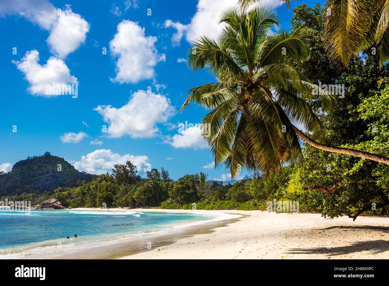 Baie lazare strand -Fotos und -Bildmaterial in hoher Auflösung – Alamy