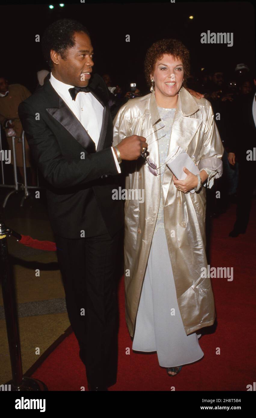 Tyne Daly und Georg Stanford Brown um die 1980er Jahre Credit: Ralph ...