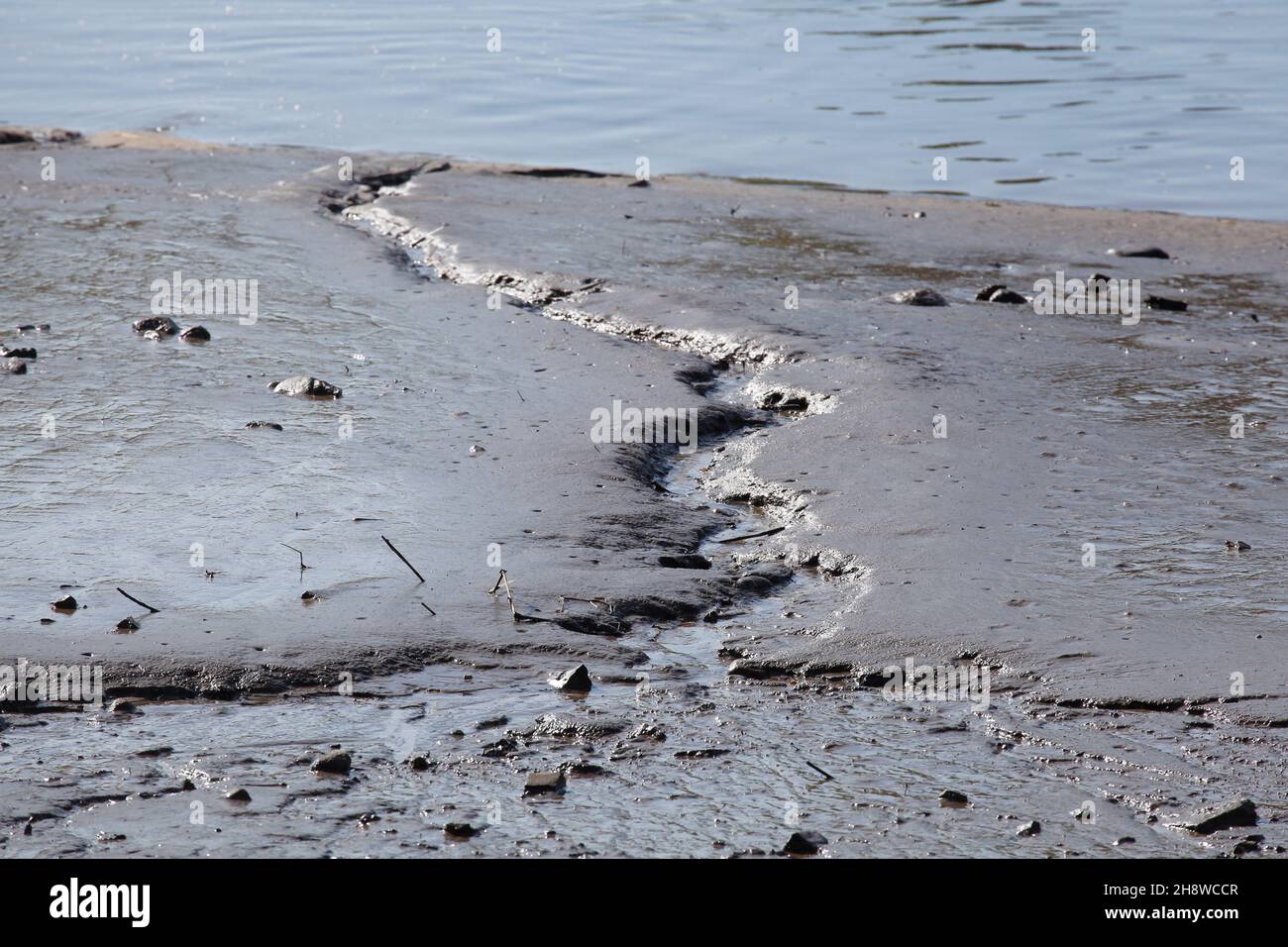 Kanal flussschlick Stockfotos und -bilder Kaufen - Alamy