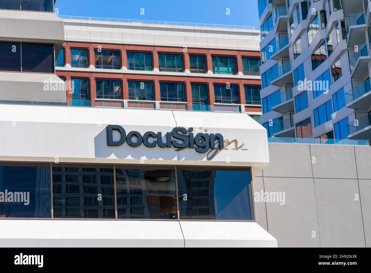 Logotipo de docusign -Fotos und -Bildmaterial in hoher Auflösung – Alamy