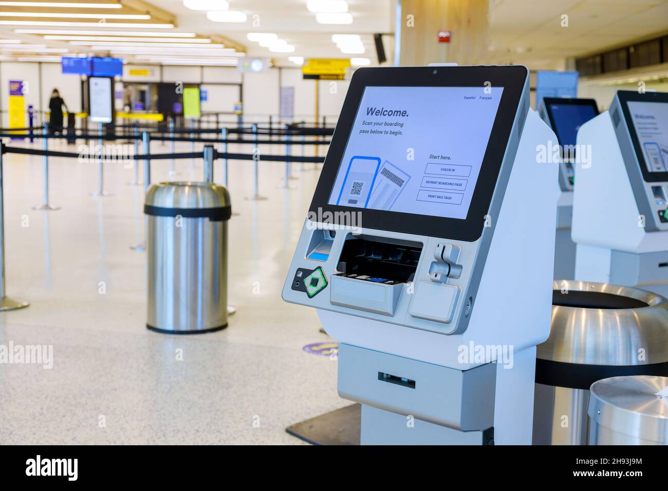 Self scanning scanning -Fotos und -Bildmaterial in hoher Auflösung – Alamy