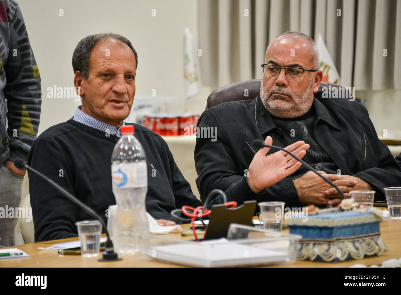 Umm Al Fahm, Israel. 03rd Dez 2021. Osama Saadi (Joint List/Ta'al) spricht auf einer ...
