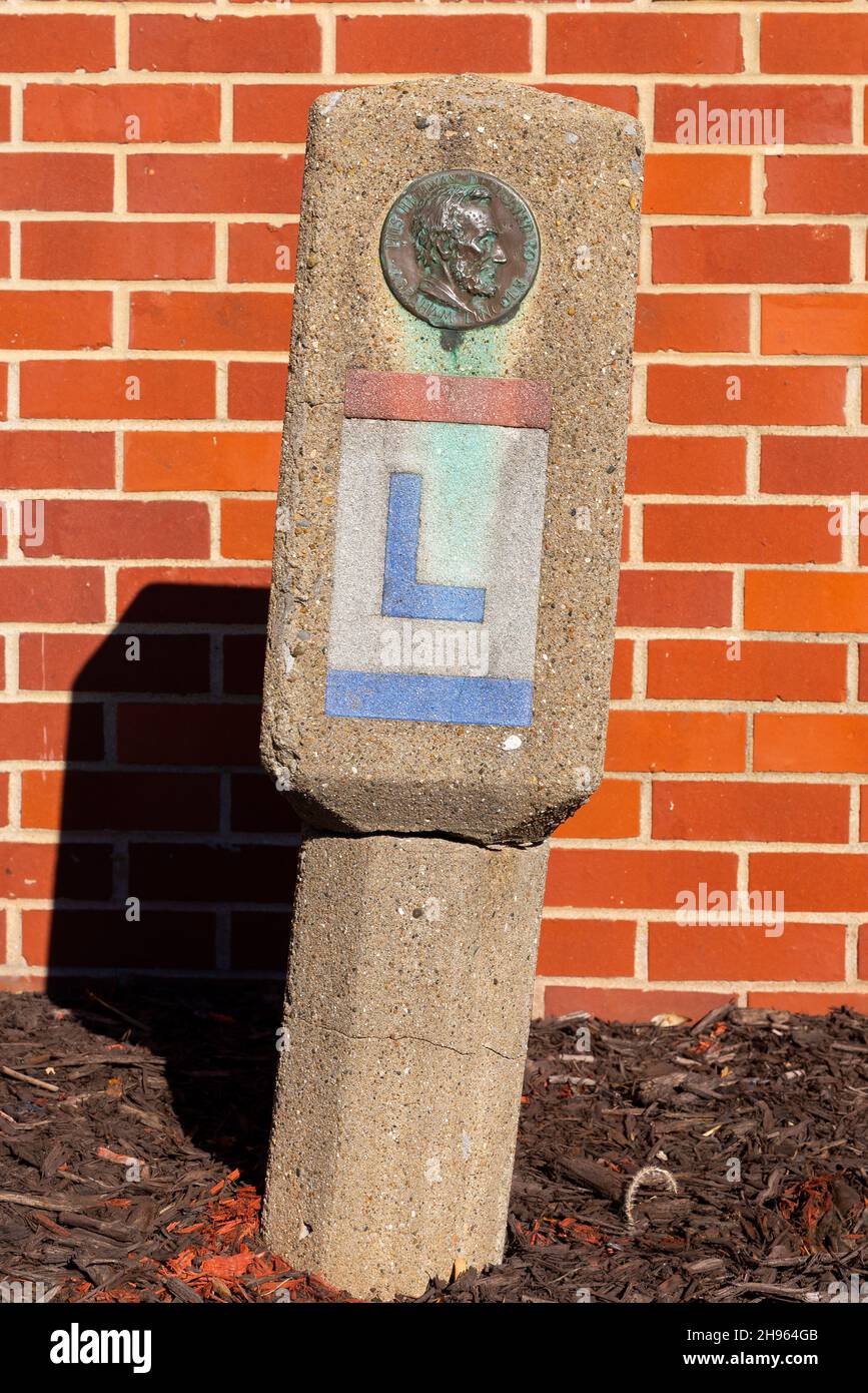 Lincoln highway wegweiser -Fotos und -Bildmaterial in hoher Auflösung ...