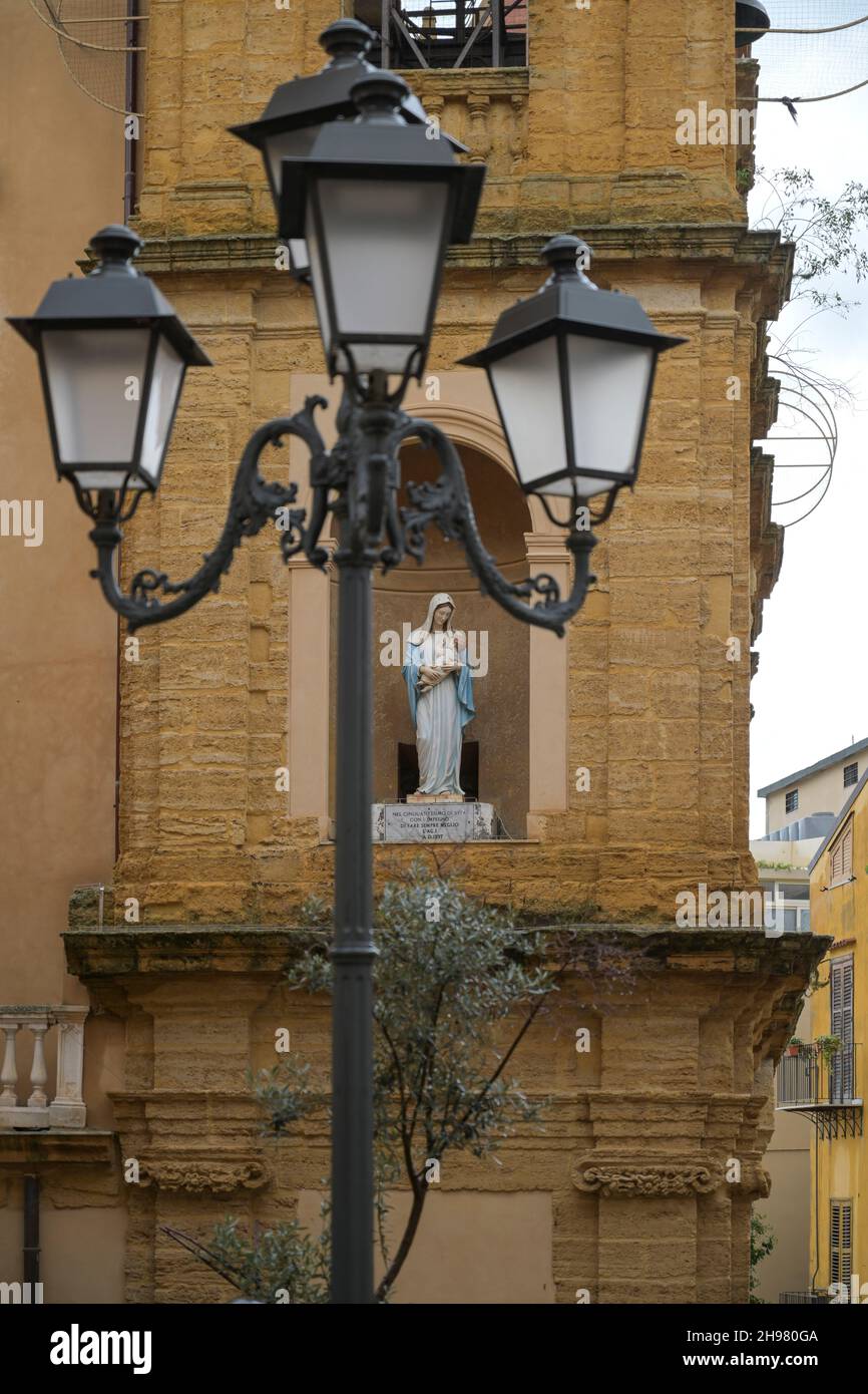 Beata maria vergine -Fotos und -Bildmaterial in hoher Auflösung – Alamy