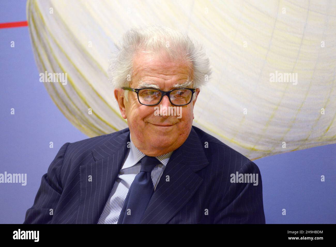 Luigi zanda -Fotos und -Bildmaterial in hoher Auflösung – Alamy