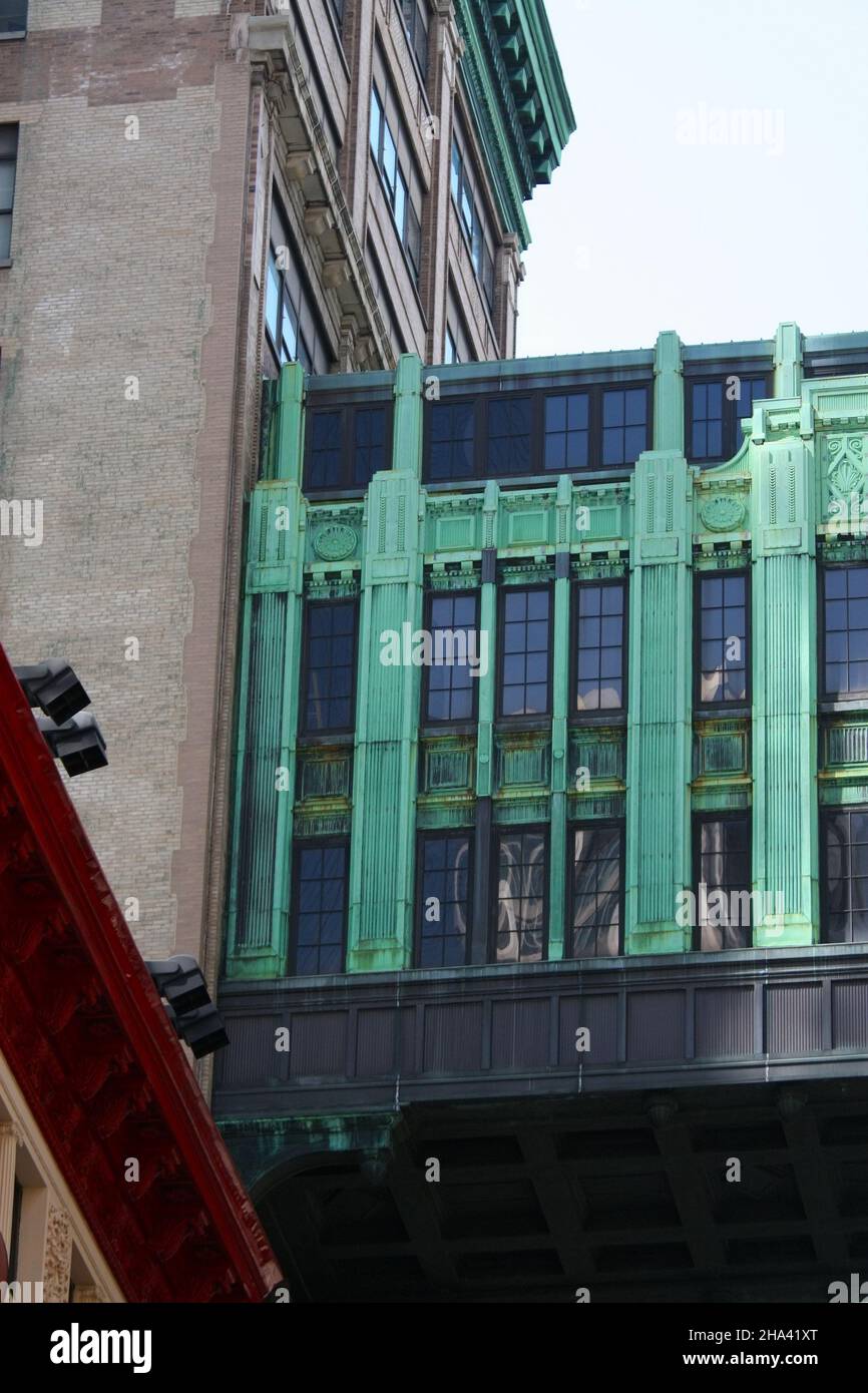 Gimbels skybridge -Fotos und -Bildmaterial in hoher Auflösung – Alamy