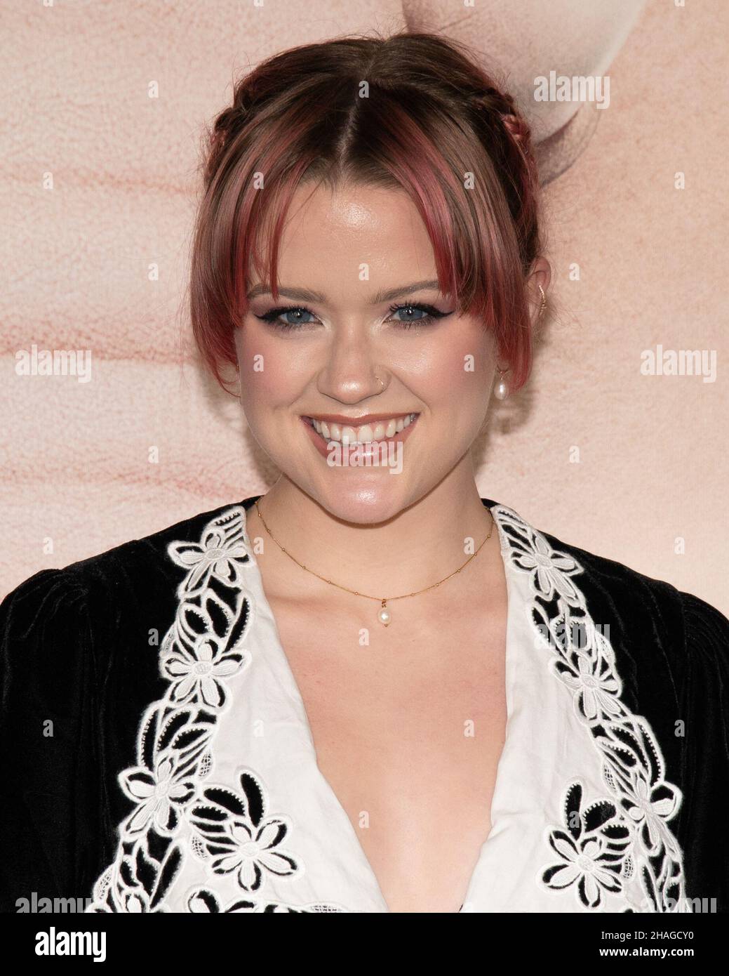 Ava elizabeth phillippe -Fotos und -Bildmaterial in hoher Auflösung – Alamy