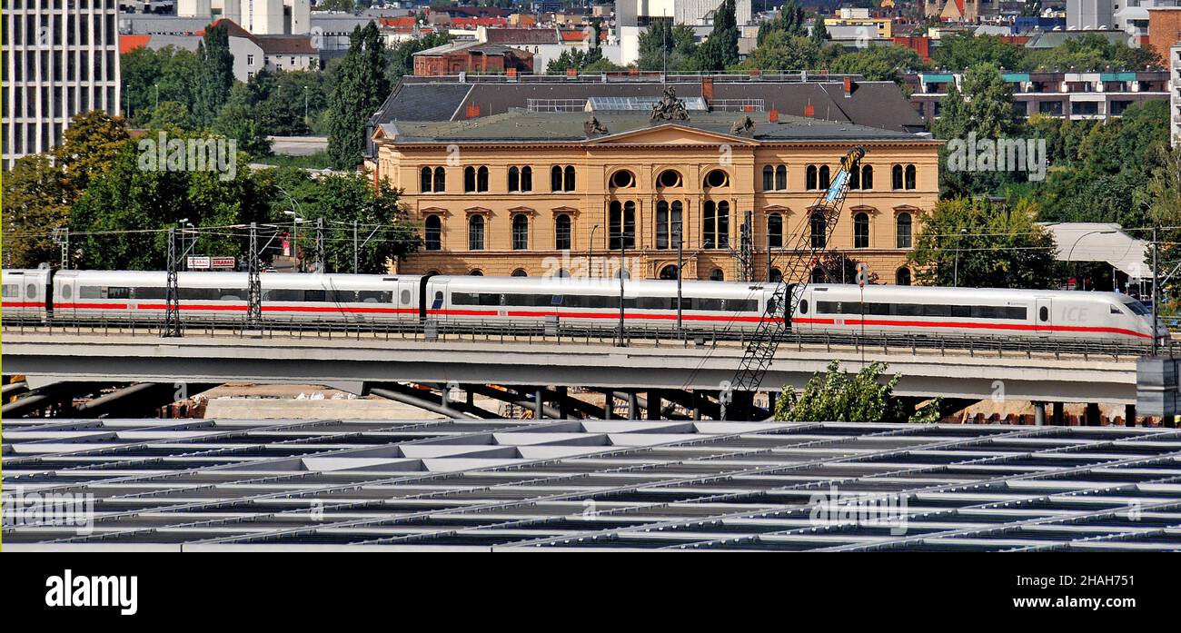 Ice zug -Fotos und -Bildmaterial in hoher Auflösung – Alamy