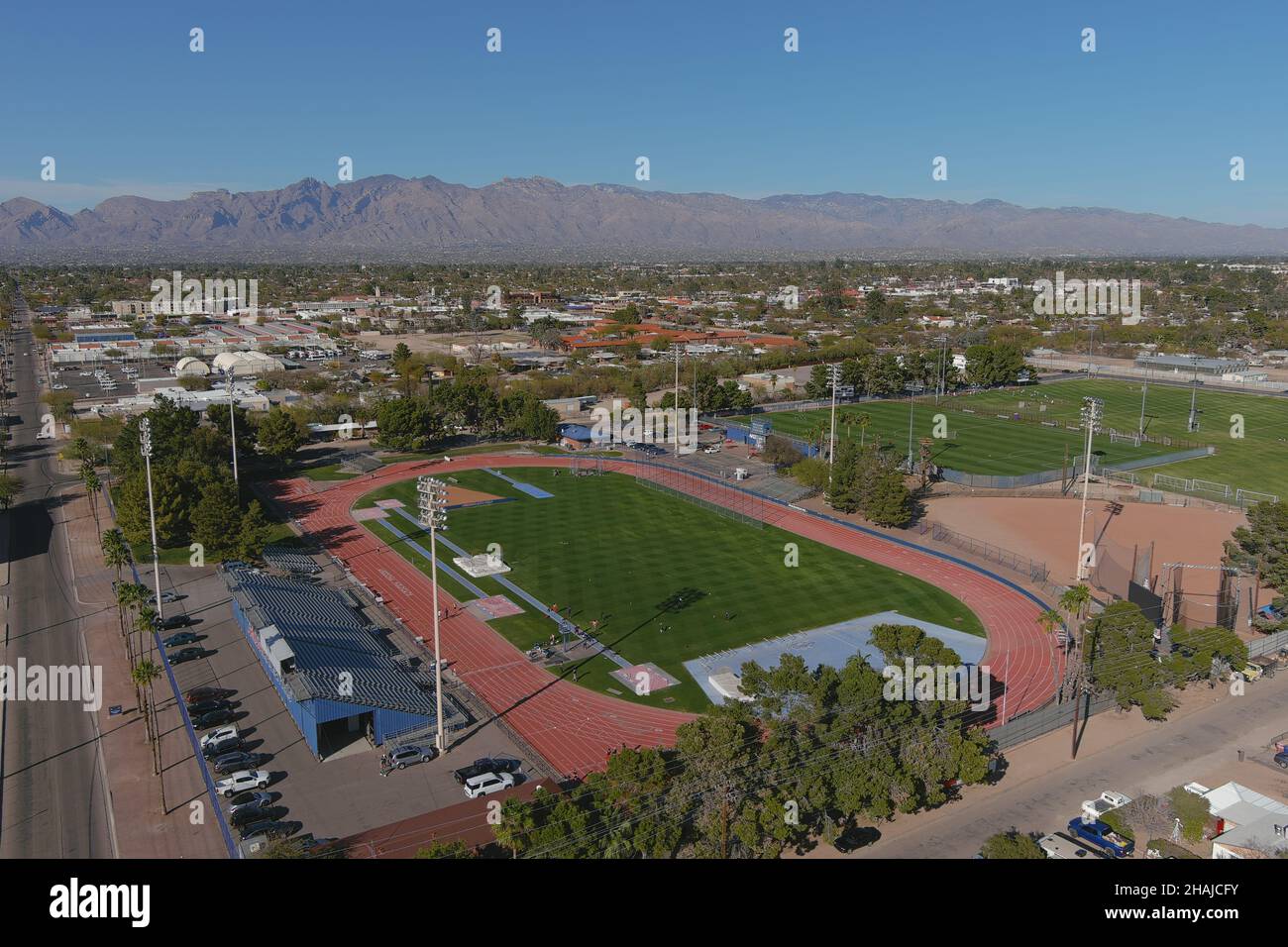 Eine Luftaufnahme des Roy P. Drachman Stadions auf dem Campus der ...