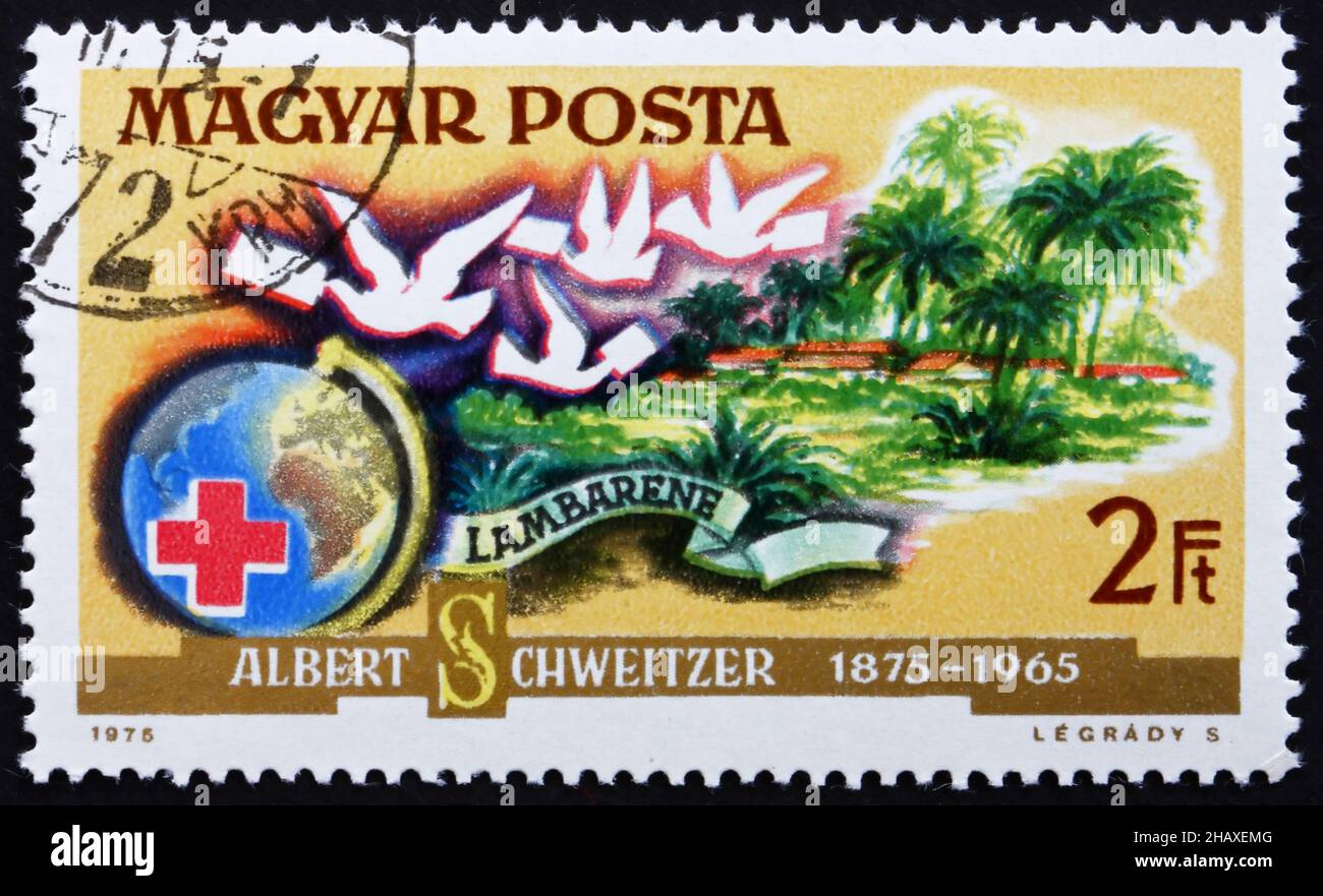 UNGARN - UM 1975: Eine in Ungarn gedruckte Briefmarke zeigt Hospital ...