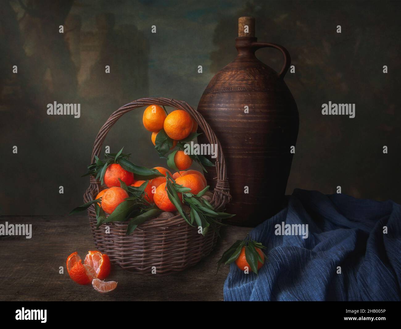 Korb mit mandarinen -Fotos und -Bildmaterial in hoher Auflösung – Alamy