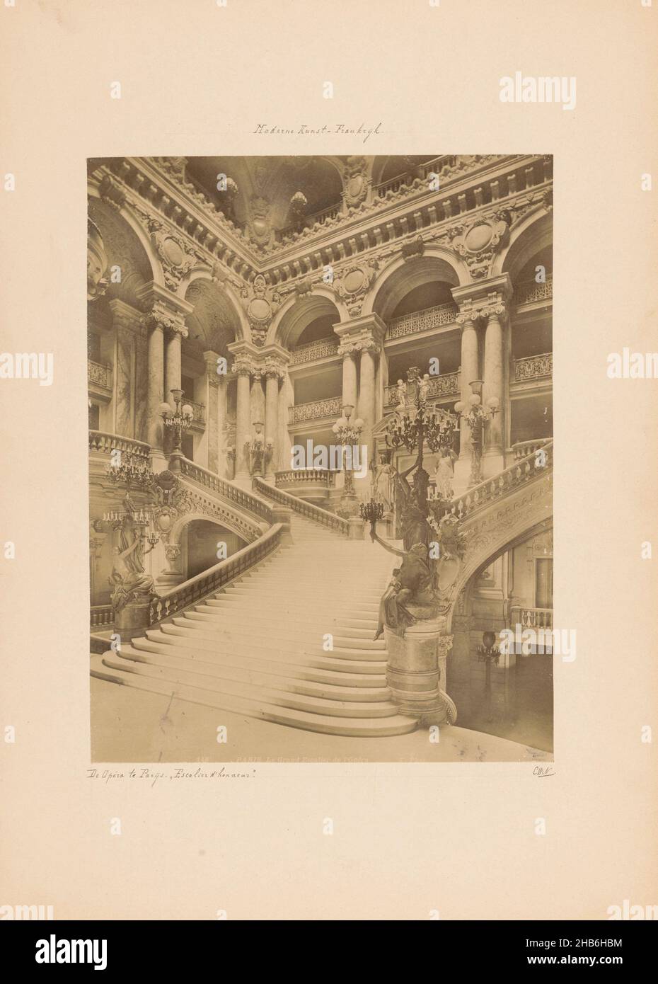Le grand escalier de lopera -Fotos und -Bildmaterial in hoher Auflösung ...