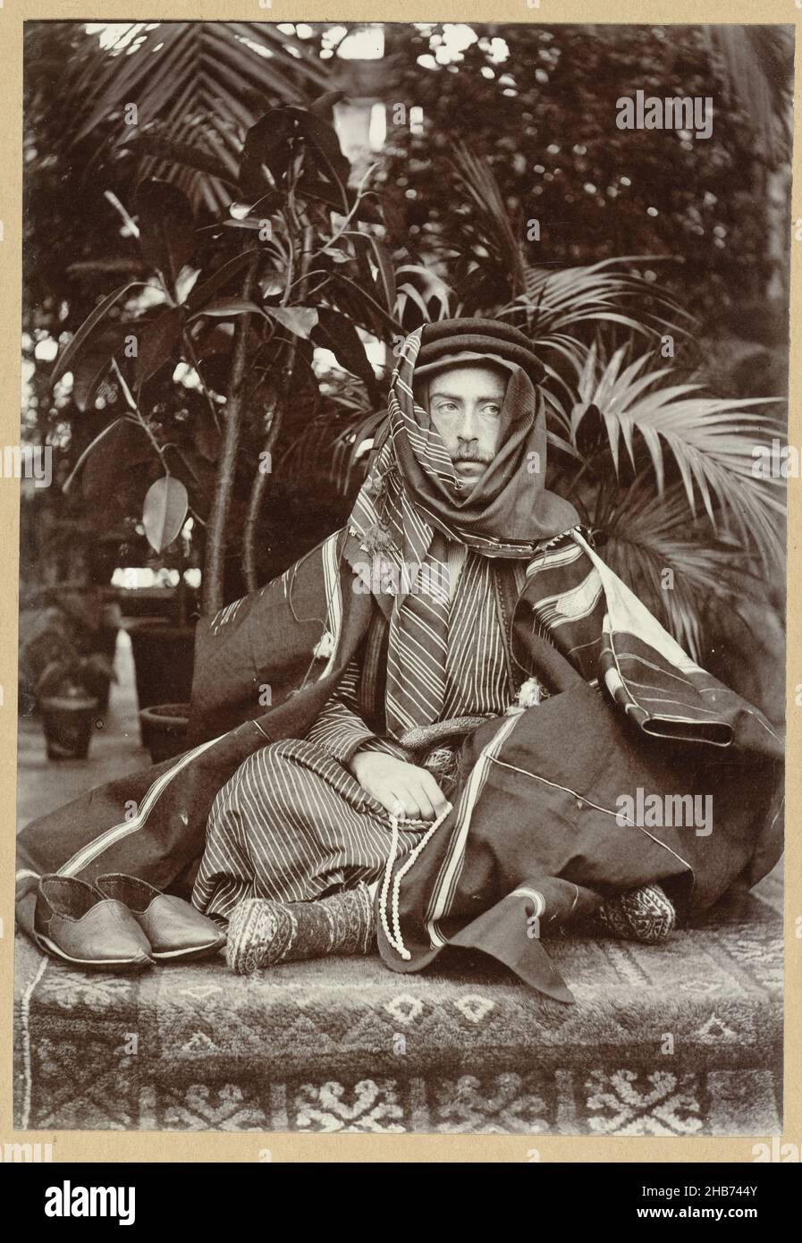 Ldb angezogen -Fotos und -Bildmaterial in hoher Auflösung – Alamy