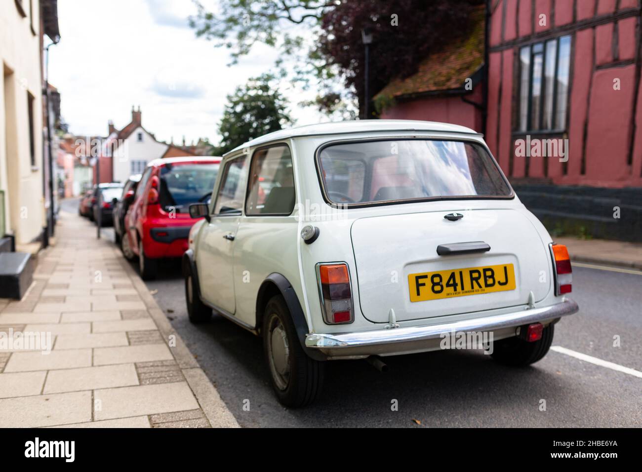 Klassischer austin mini 1000 city e -Fotos und -Bildmaterial in hoher ...