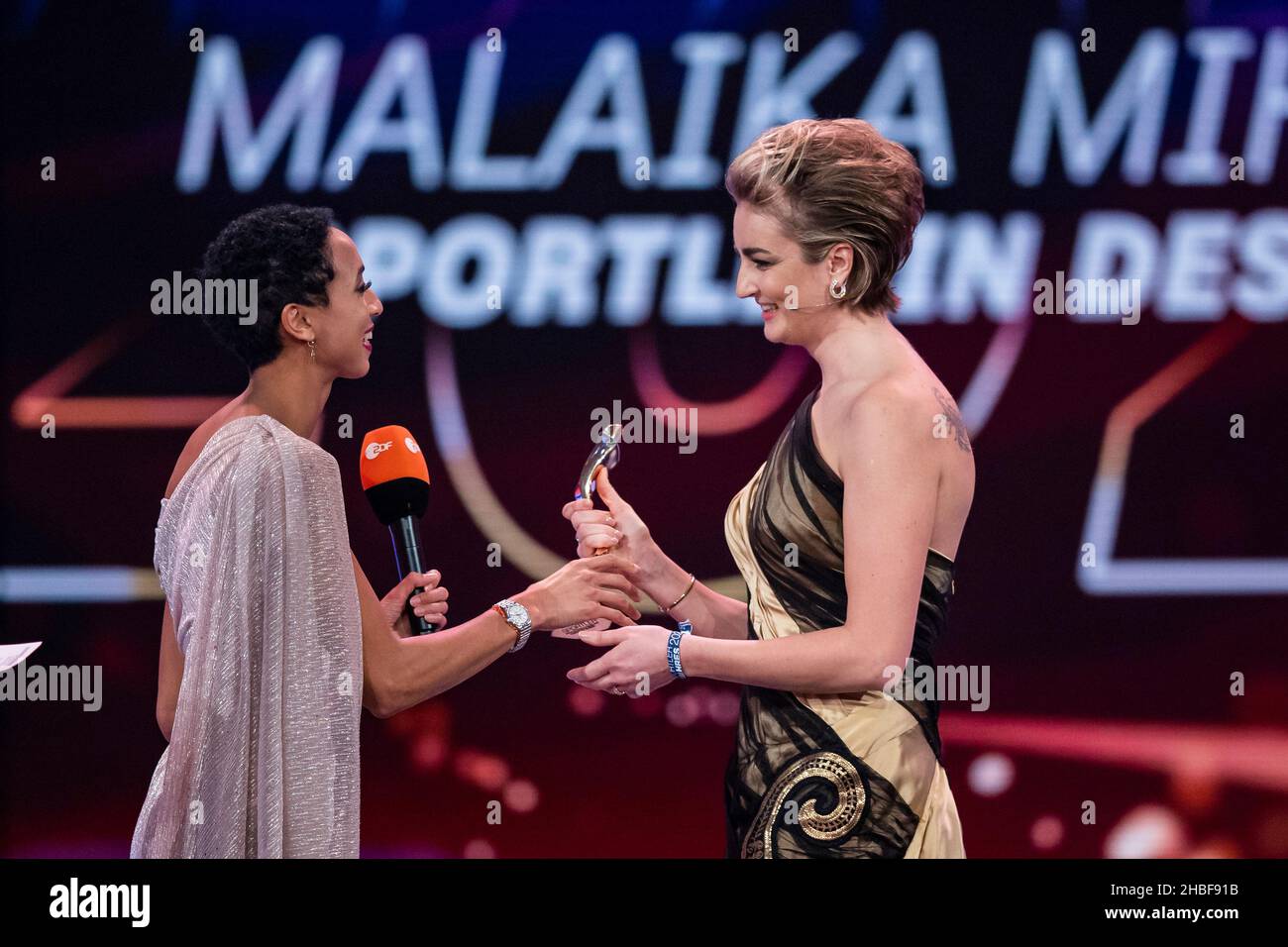 Elena semechin -Fotos und -Bildmaterial in hoher Auflösung – Alamy