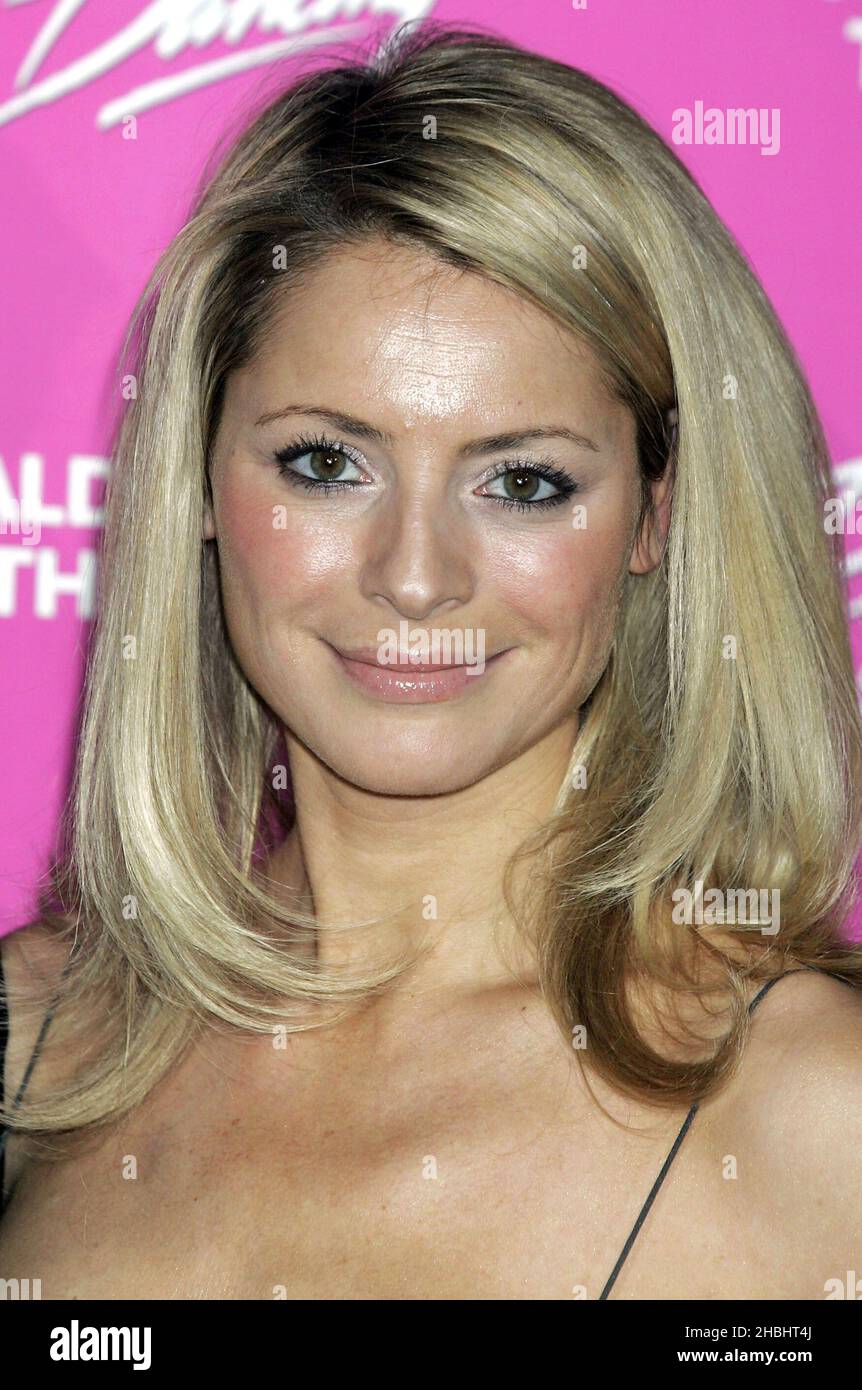 Tess Daly bei der Dirty Dancing Classic Story auf der Bühne UK Premiere ...