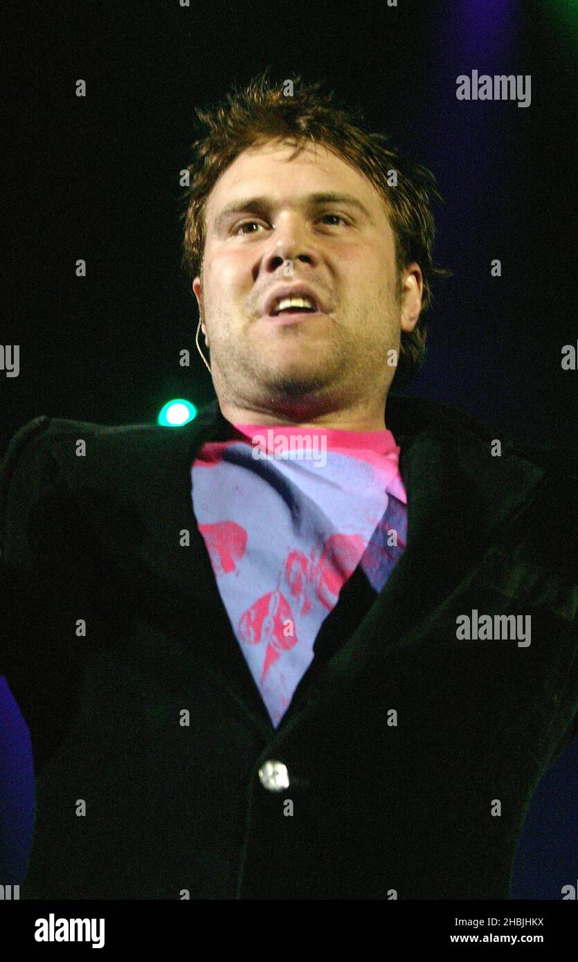 (NUR für den Verkauf in Großbritannien) Daniel Bedingfield spielt ...