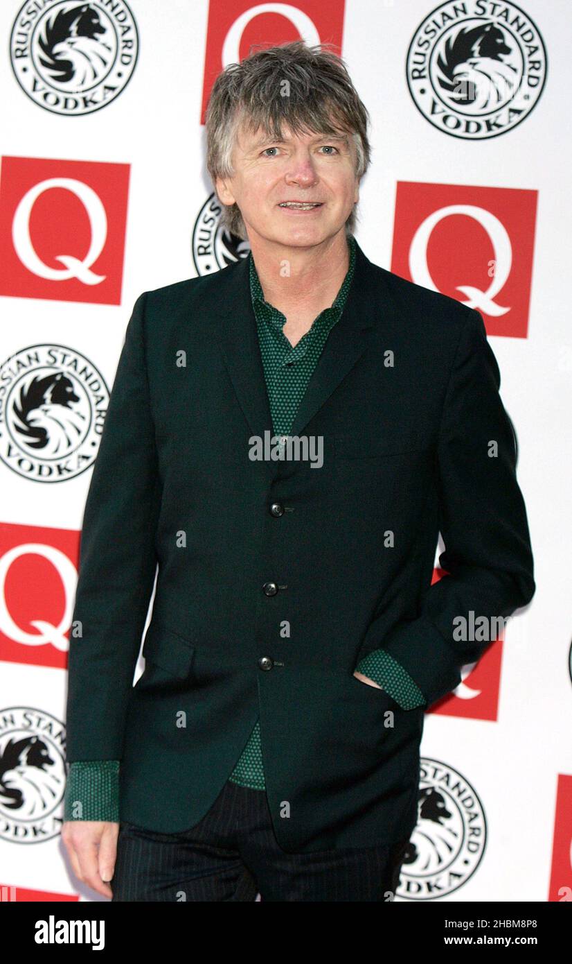 Neil finn kommt am 25 oktober in london an -Fotos und -Bildmaterial in ...
