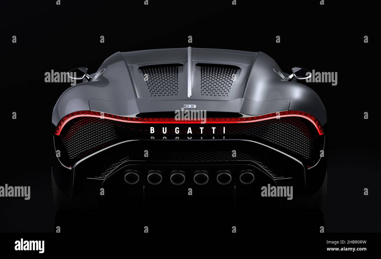 Das teuerste Auto der Welt im Studio, das "La Voiture Noire ...