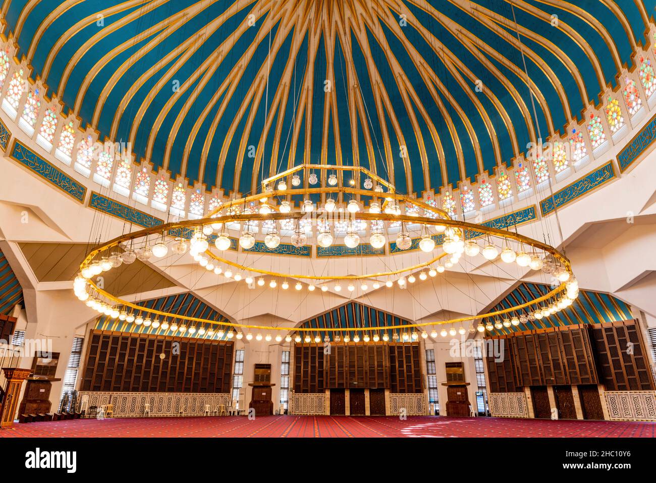 King abdullah mosque amman jordan -Fotos und -Bildmaterial in hoher ...