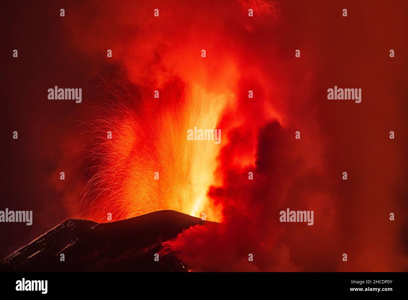 Magma vulkan -Fotos und -Bildmaterial in hoher Auflösung – Alamy