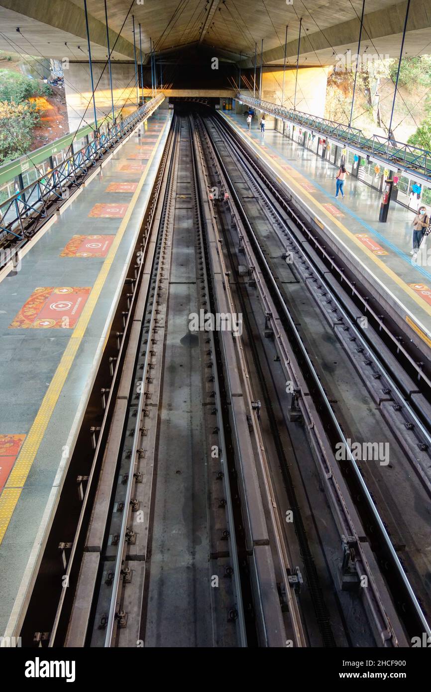U bahnstation sao paulo -Fotos und -Bildmaterial in hoher Auflösung – Alamy