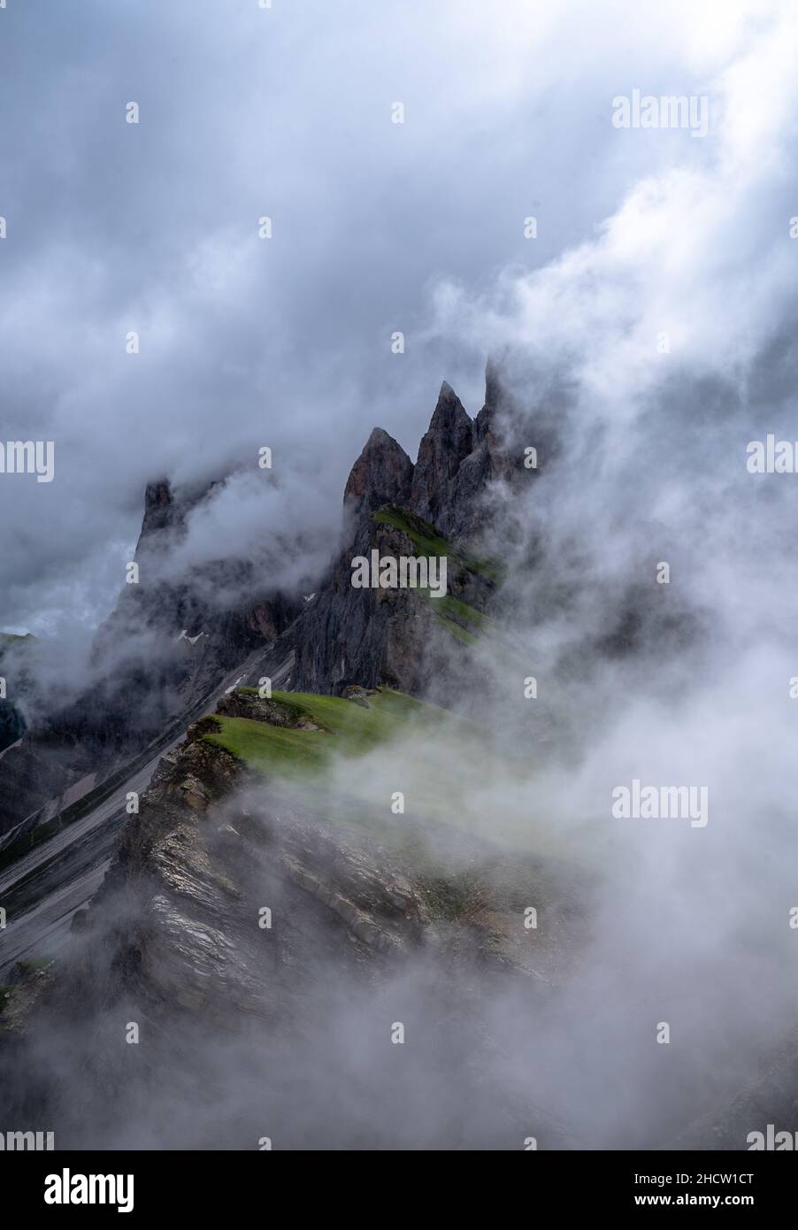 Seceda berg -Fotos und -Bildmaterial in hoher Auflösung – Alamy