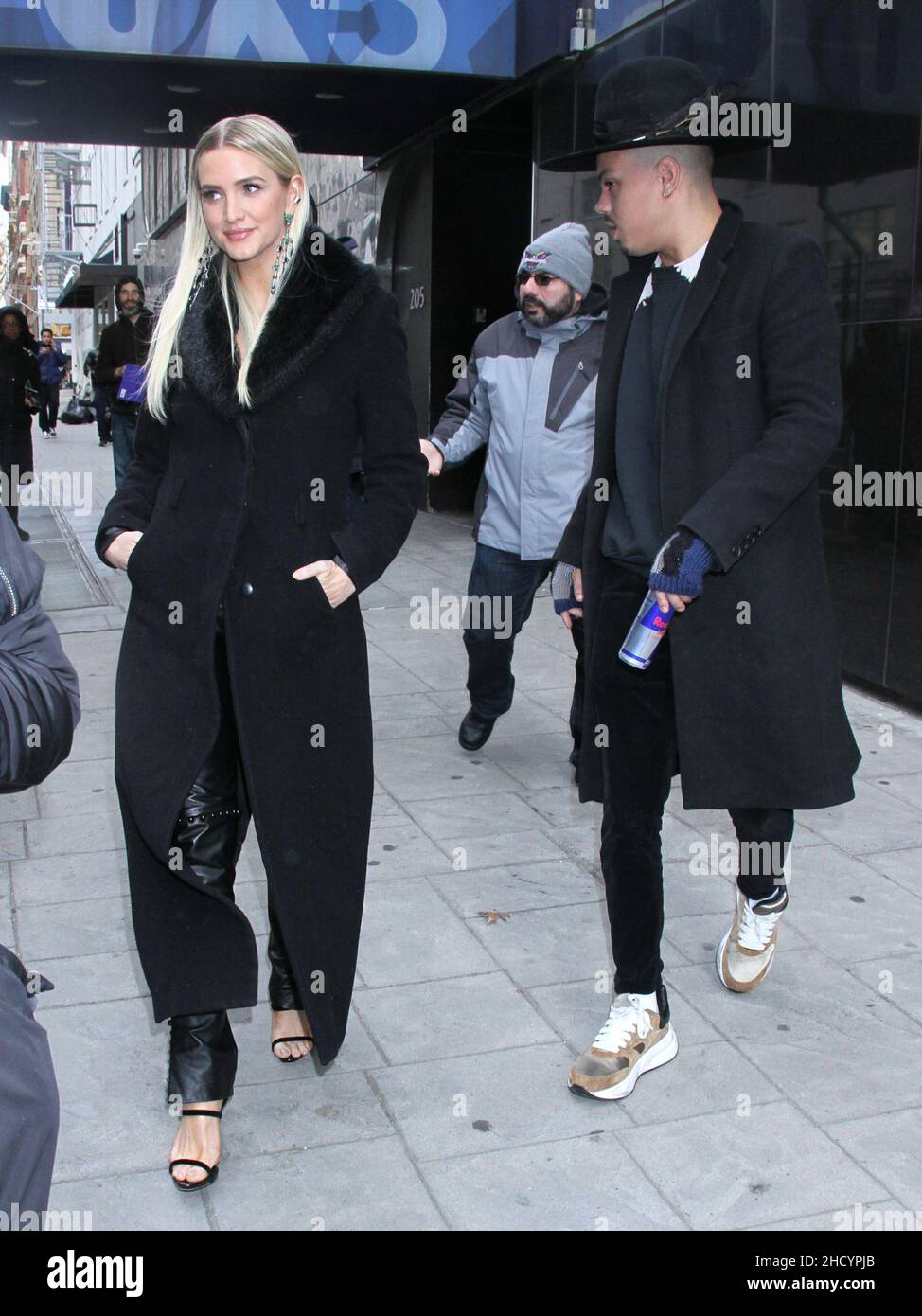 New York - NY - 20190107 Ashlee Simpson und Evan Ross verlassen die Good Day NY Studios. -IM ...