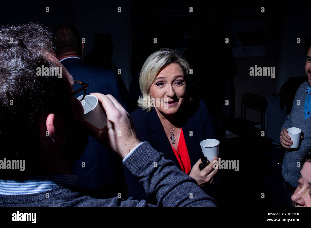 Marion Anne Perrine 'Marine' Le Pen ist eine französische ...