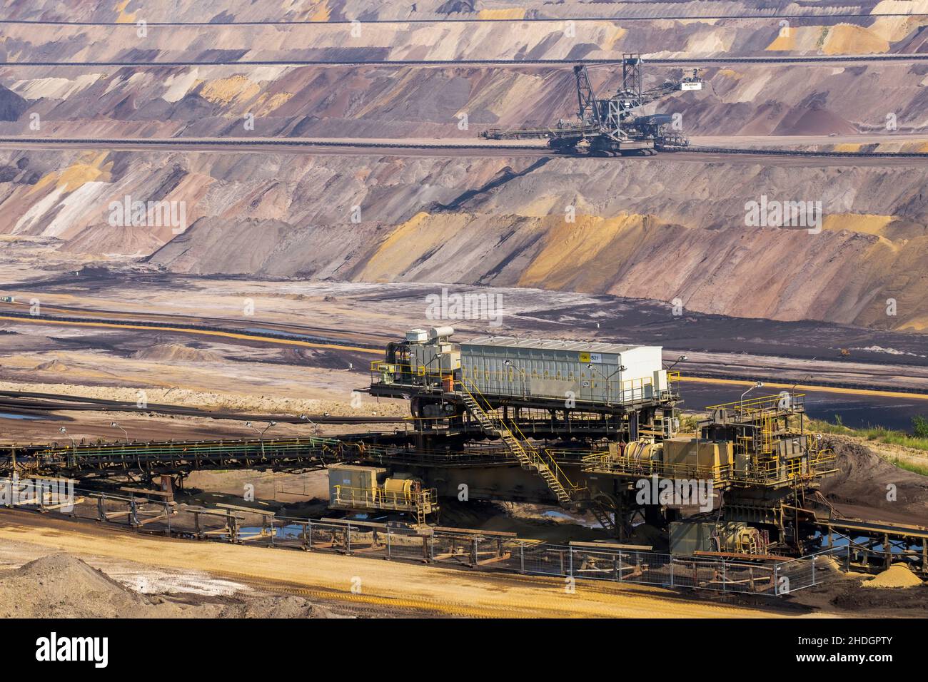Tagebau garzweiler braunkohle -Fotos und -Bildmaterial in hoher ...