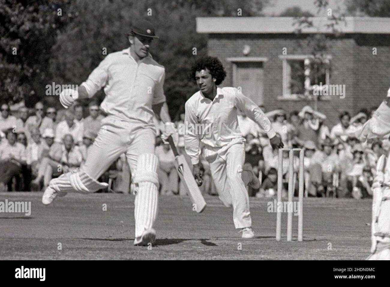 John Abrahams, der für Lancashire, Northamptonshire gegen Lancashire ...