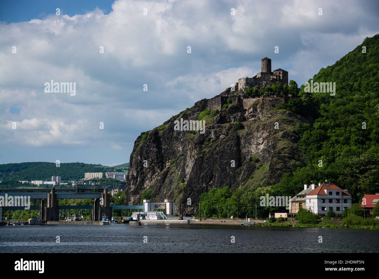 Strekov castle -Fotos und -Bildmaterial in hoher Auflösung – Alamy