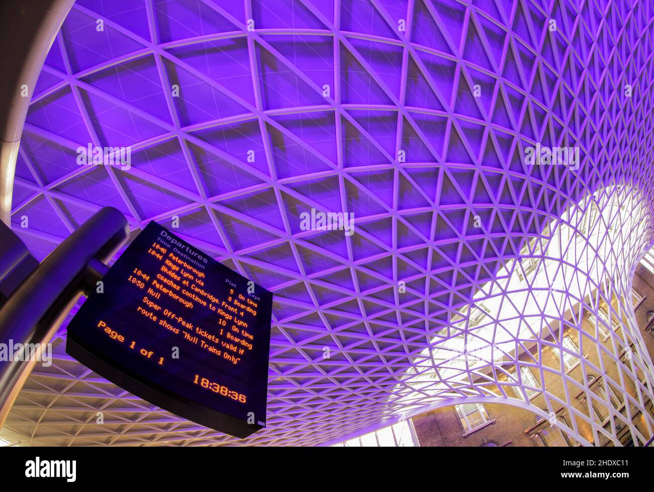Bahnhof, moderne Architektur, Königskreuz, Bahnhöfe, moderne ...