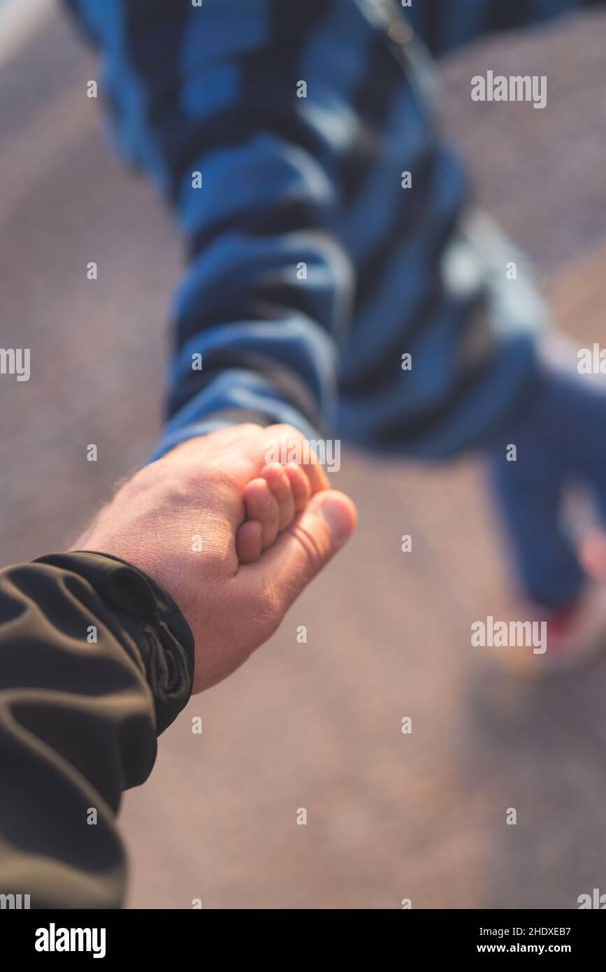 Zweisamkeit, Hand in Hand, Halt, Zusammenhesungen, Hand in Hand, Halten ...