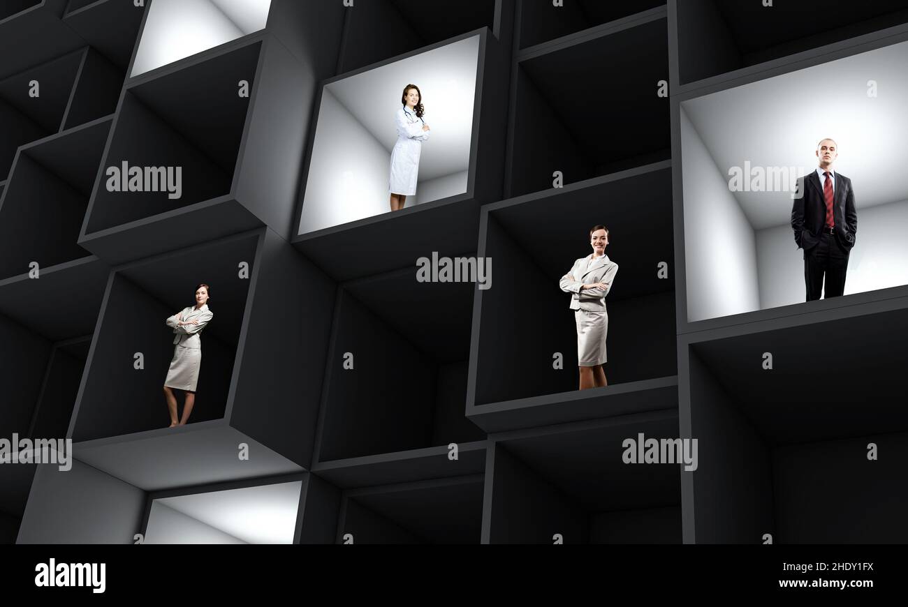 Mitarbeiter 4 -Fotos und -Bildmaterial in hoher Auflösung – Alamy