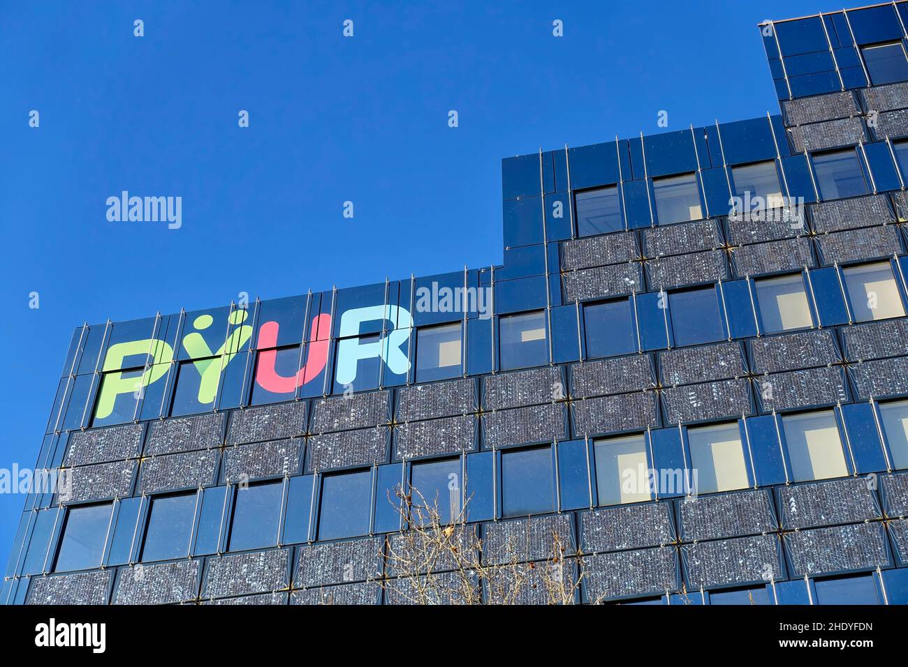 Pyur logo -Fotos und -Bildmaterial in hoher Auflösung – Alamy