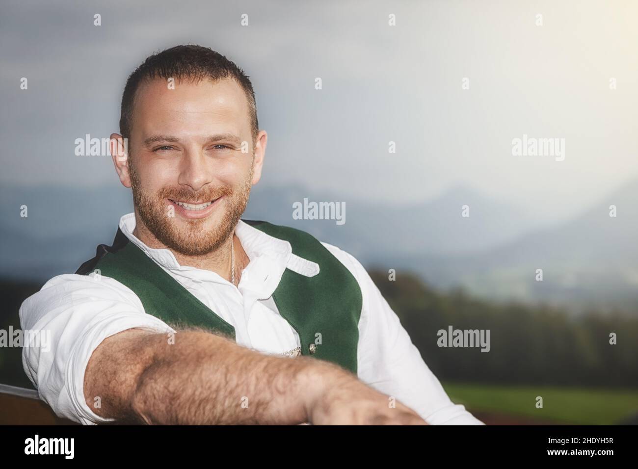 Bavarian traditional costumes -Fotos und -Bildmaterial in hoher ...