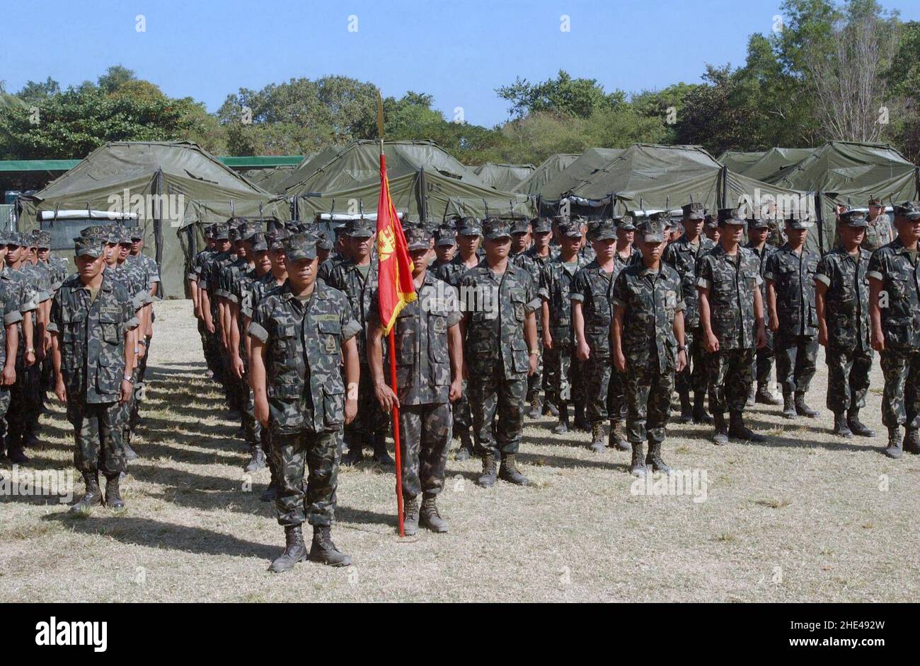 Marines in formation -Fotos und -Bildmaterial in hoher Auflösung – Alamy