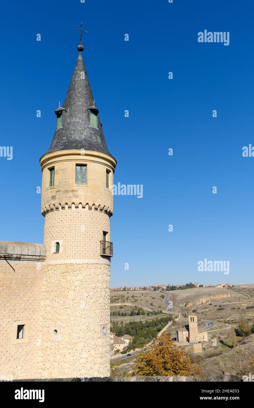 Alcazar de segovia spanien -Fotos und -Bildmaterial in hoher Auflösung ...