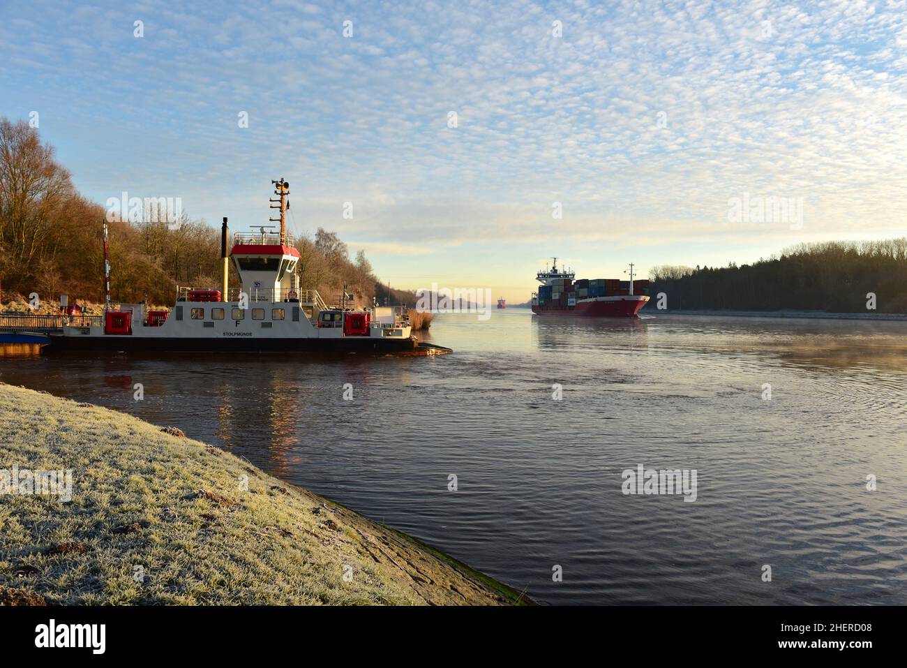 Verwunderlich Fahre Nord Ostsee Kanal Ebenbild