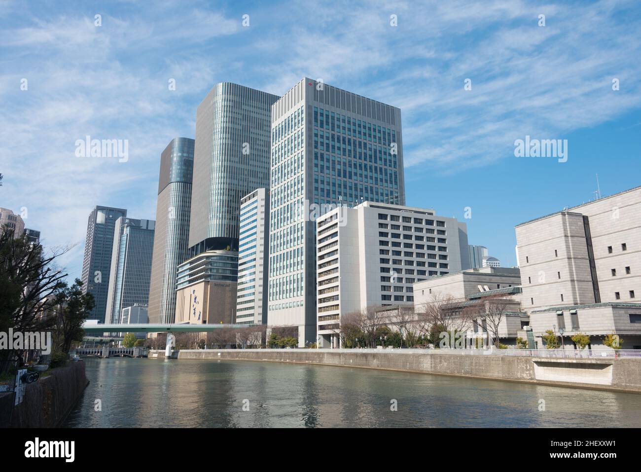 Osaka, Japan - Jan 03 2022- Tosabori River (Kyu-Yodo River) Blick von ...
