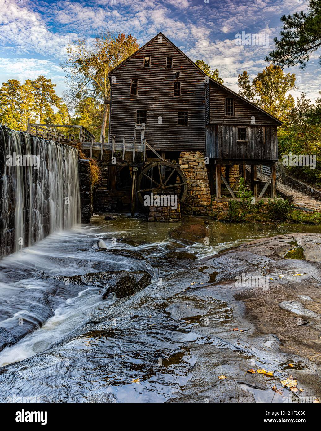 North carolina power dam -Fotos und -Bildmaterial in hoher Auflösung ...