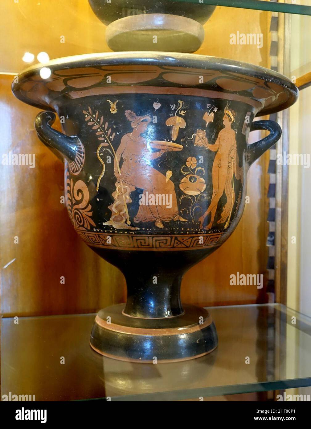 Apulischer vasenmaler -Fotos und -Bildmaterial in hoher Auflösung – Alamy