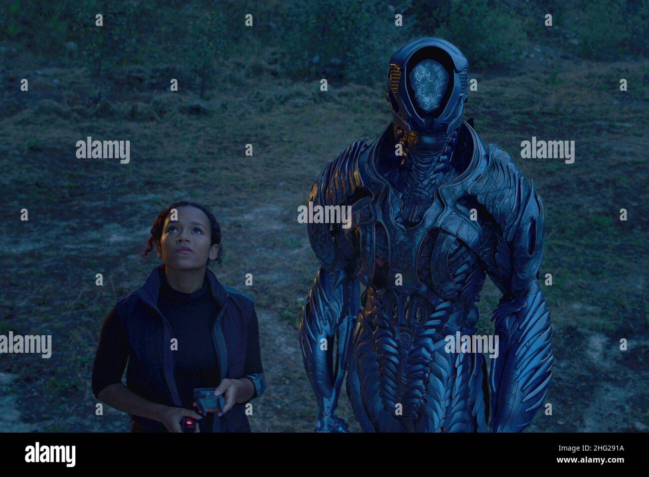 LOST IN SPACE, Taylor Russell, Brian Steele as Robot Three Little Birds ...