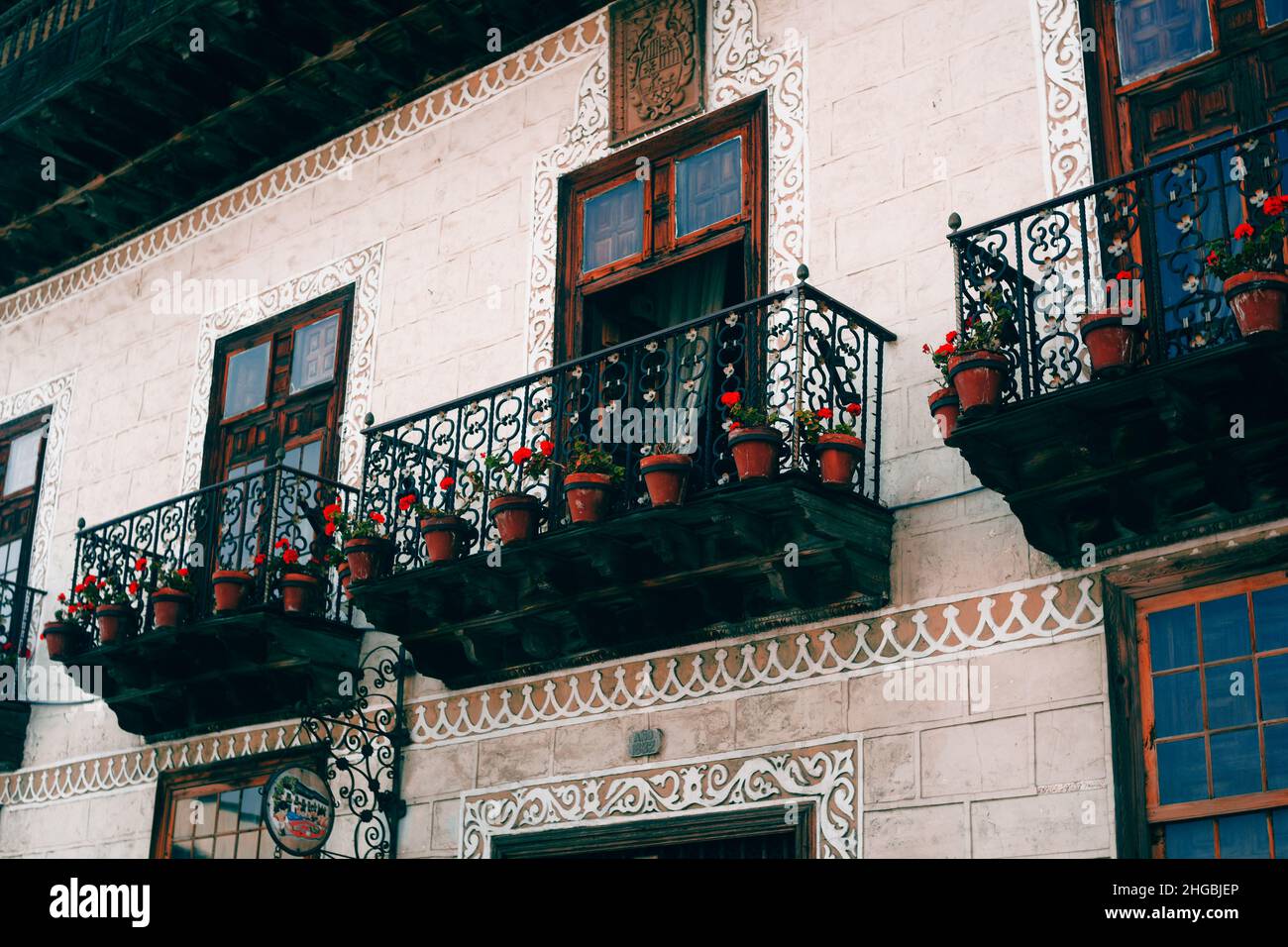 Los balcones -Fotos und -Bildmaterial in hoher Auflösung – Alamy