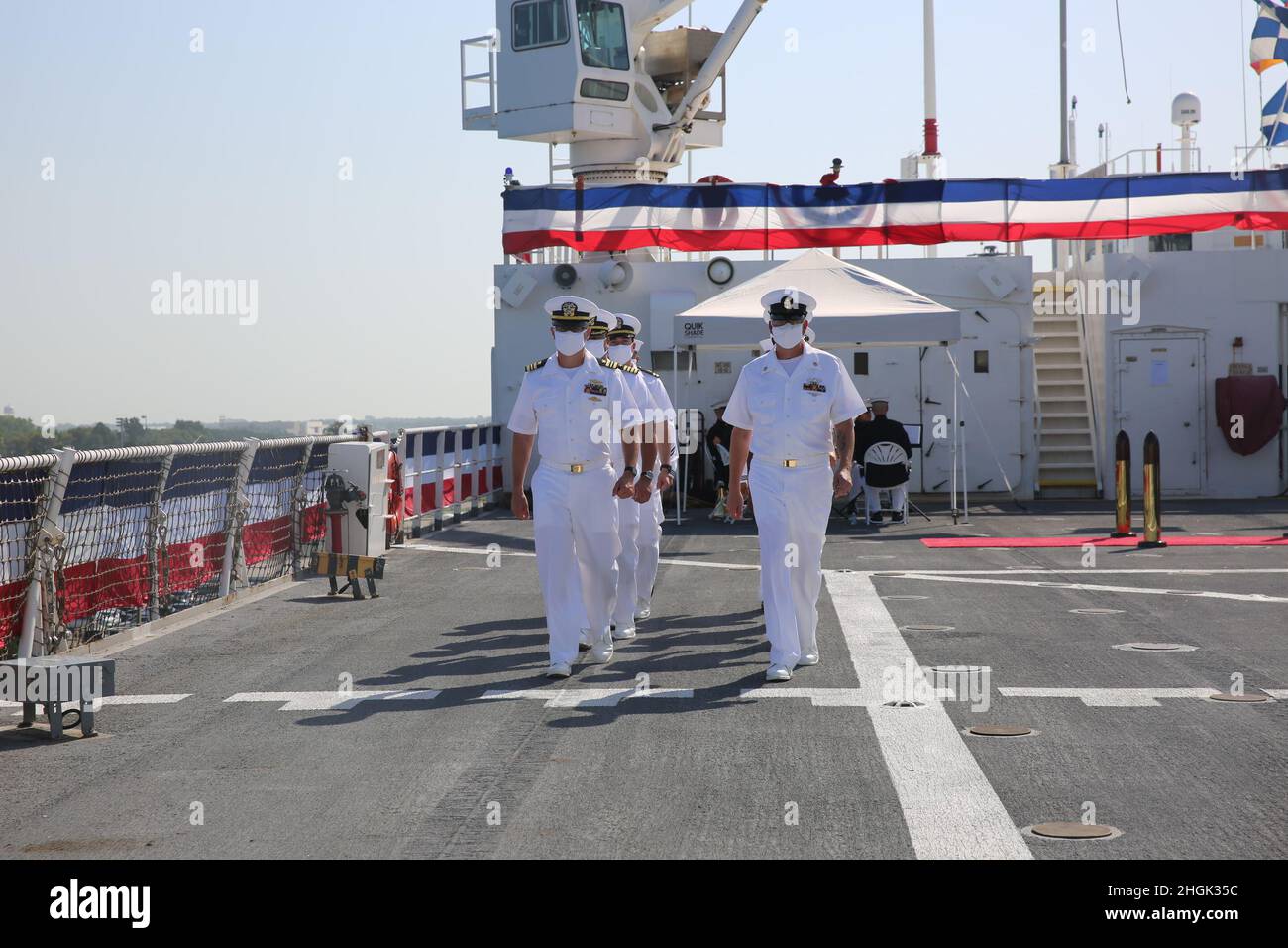 210827-N-AC165-0032 NORFOLK, VA. (27. August 2021) – Military Sealift ...