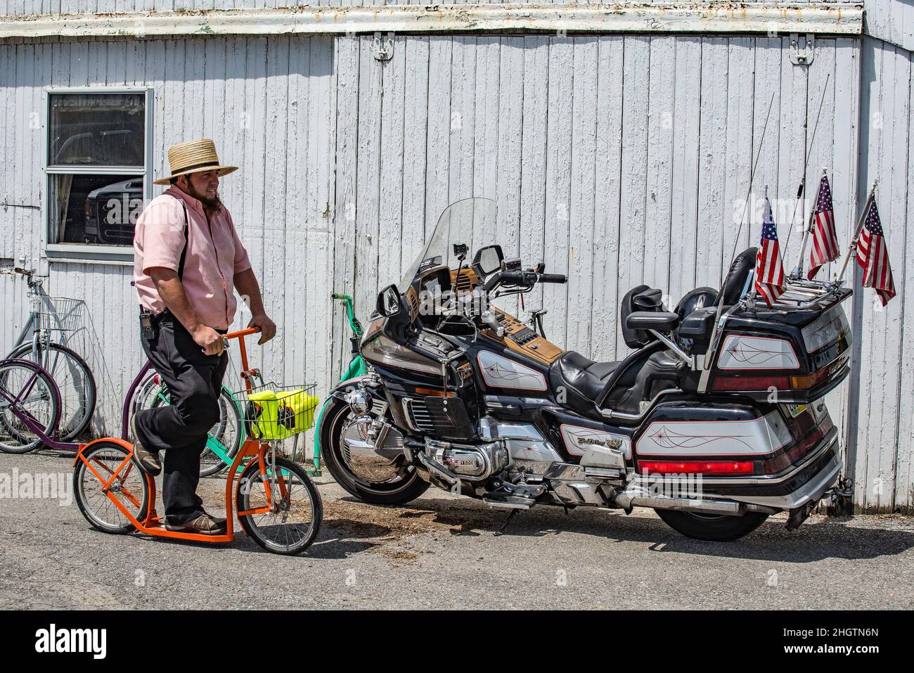 Lancaster county amish bike -Fotos und -Bildmaterial in hoher Auflösung ...