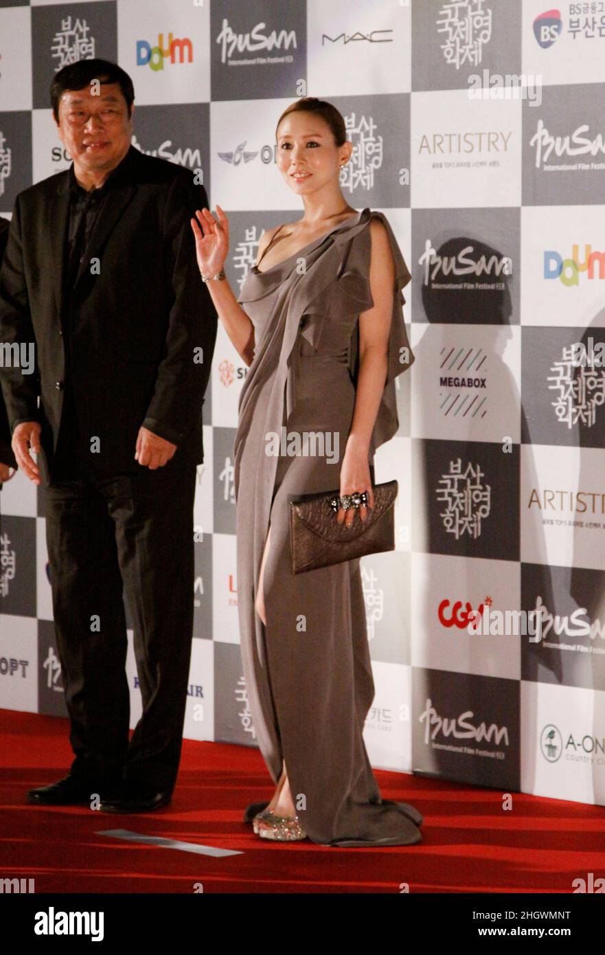 October 4, 2012 - Busan, South Korea : Actress Park Ye Jin pose for photo call during the 17th ...