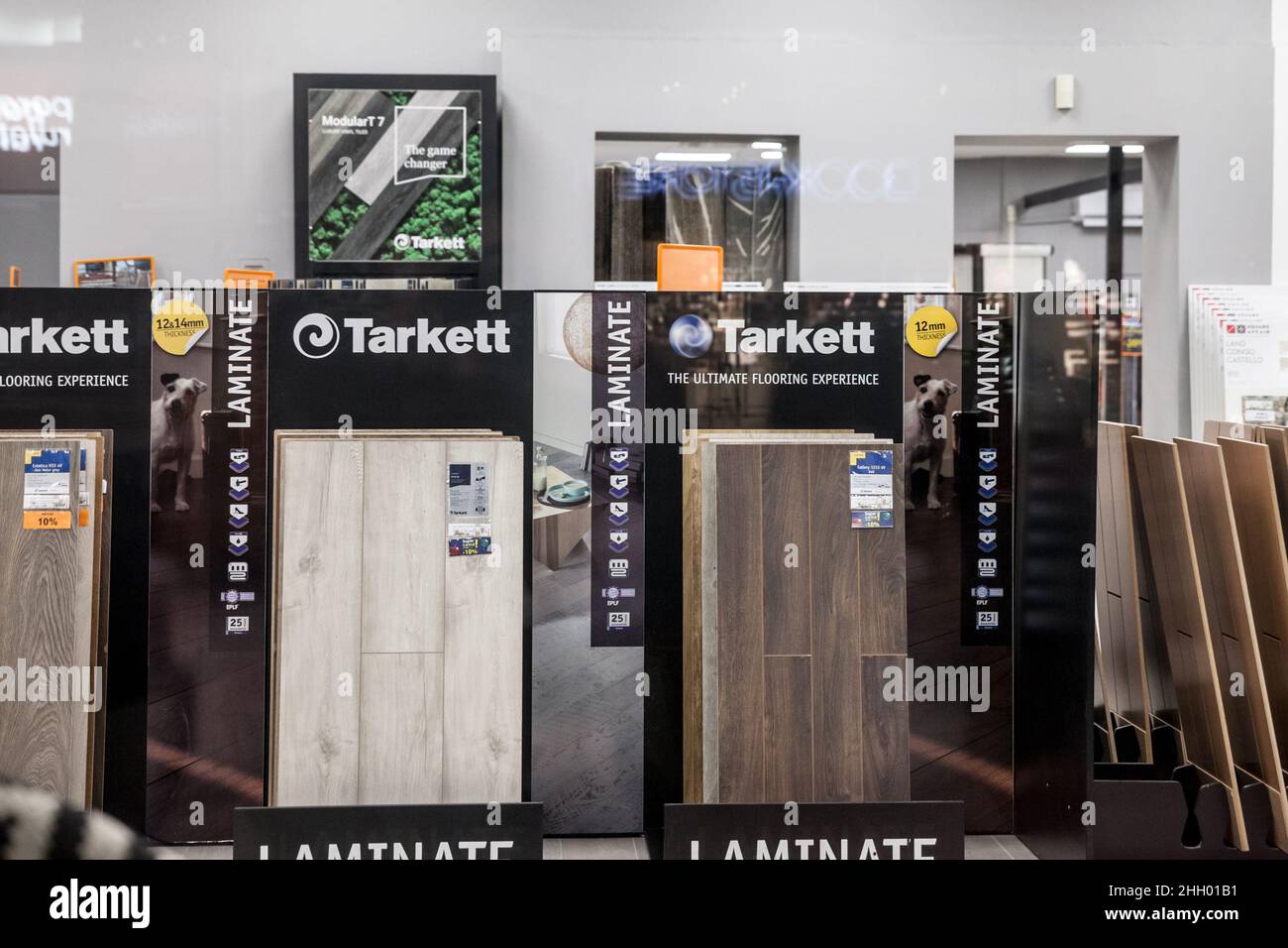 Tarkett logo -Fotos und -Bildmaterial in hoher Auflösung – Alamy