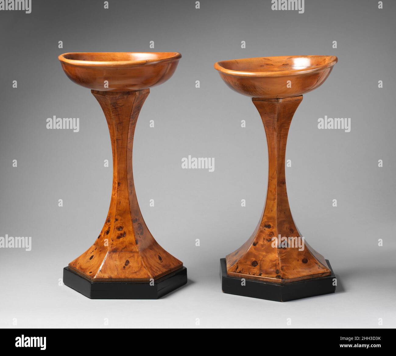 Ulme furniert -Fotos und -Bildmaterial in hoher Auflösung – Alamy